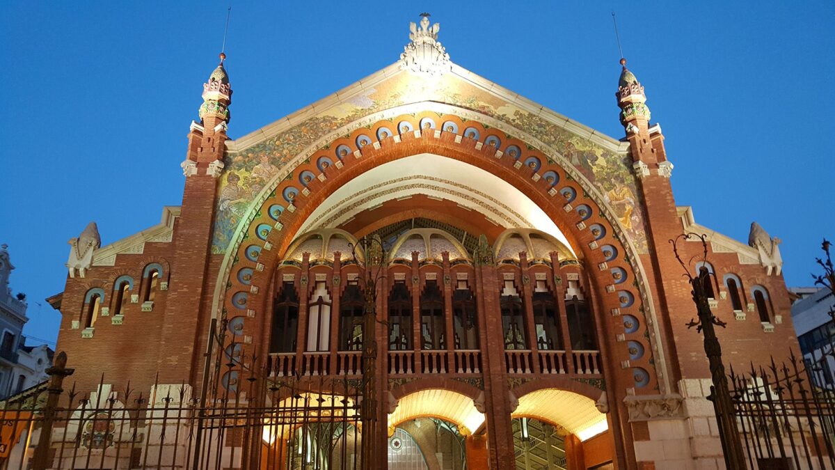 DISCOVERING VALENCIA GUIDED TOURS - Discovering Valencia